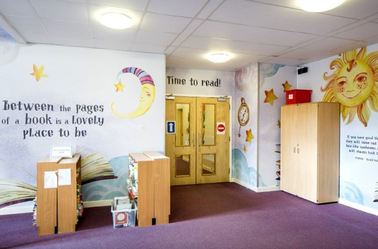 Ravenswood Primary School reading zone - Promote Your School